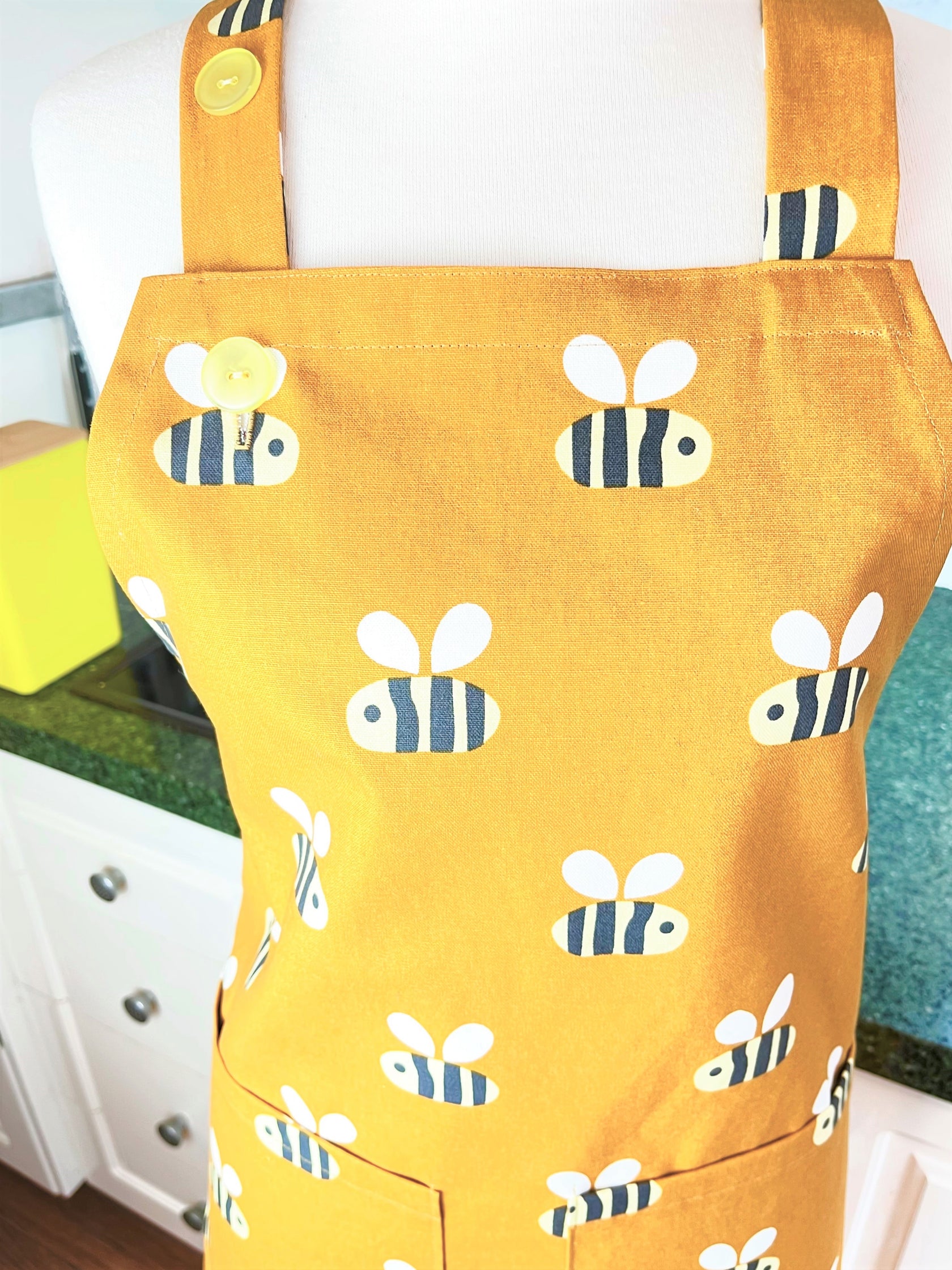 Big Bee Apron for Perfect Any Funky Baker – My Favourite Apron Co.
