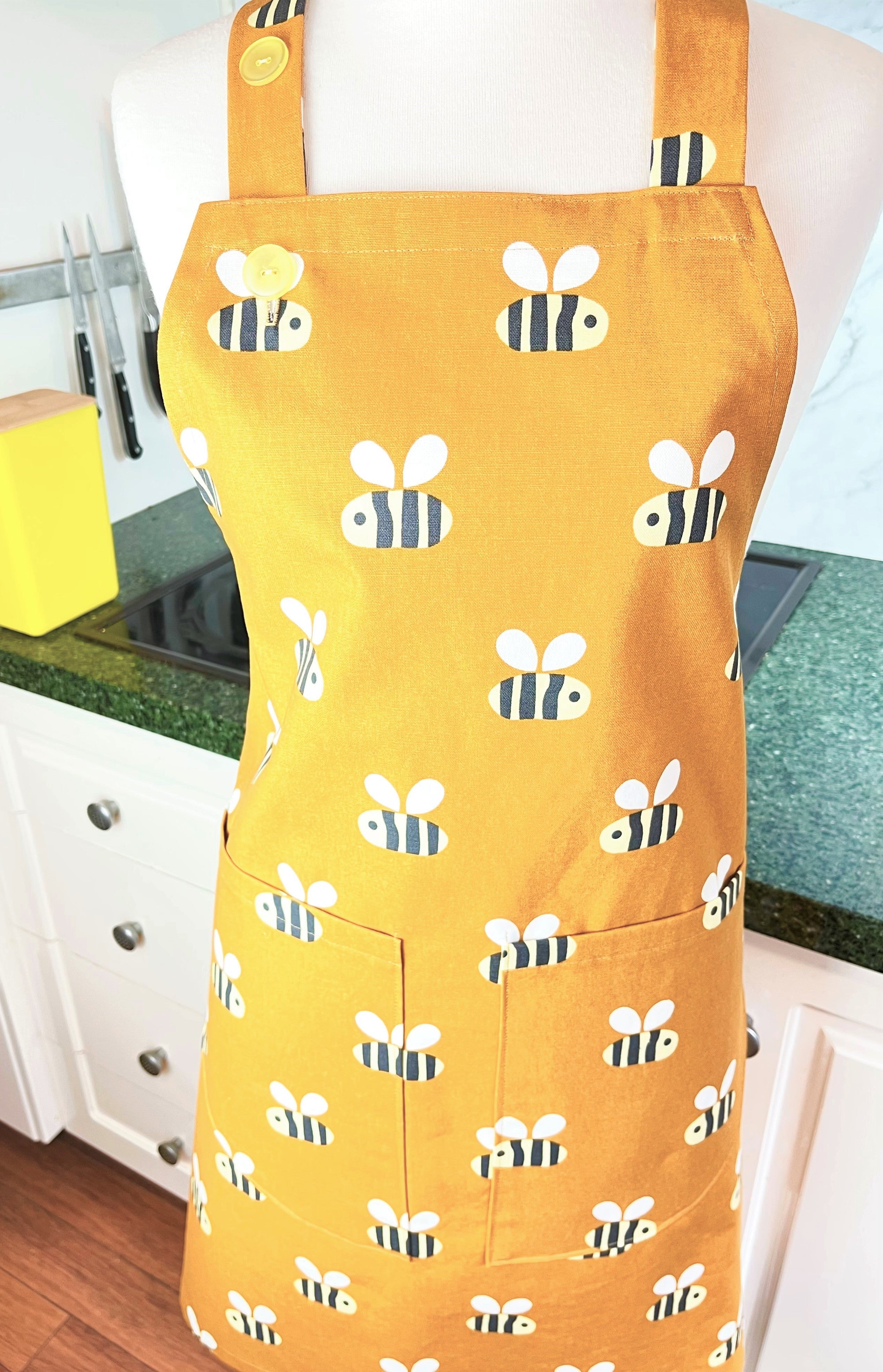 Big Bee Apron for Perfect Any Funky Baker – My Favourite Apron Co.